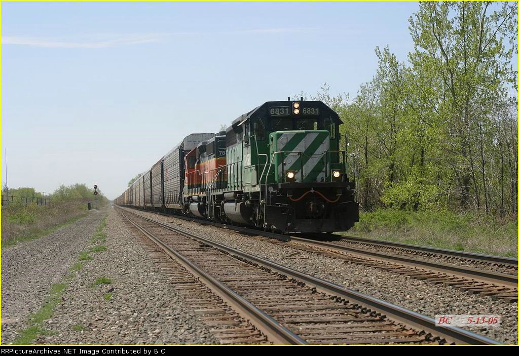 BNSF 6831 05/13/2005